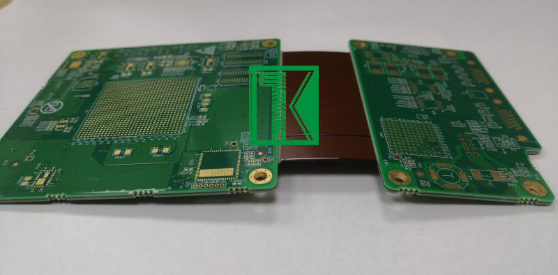 専門 堅い屈曲SMT PCBアセンブリ回路13の層のKaz 2つの層PCB Fr4 から 中国